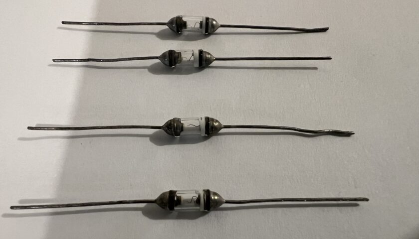 PARTS TO BUILD 4 CRYSTAL RADIOS (WORKS WITHOUT BATTERIES) - Hamshack